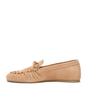 STUART WEITZMAN Britt Bow Loafer