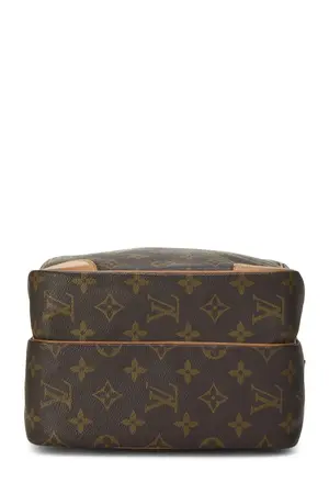 LOUIS VUITTON Monogram Canvas Amazone