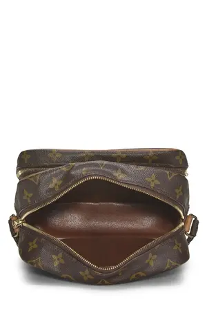 LOUIS VUITTON Monogram Canvas Amazone