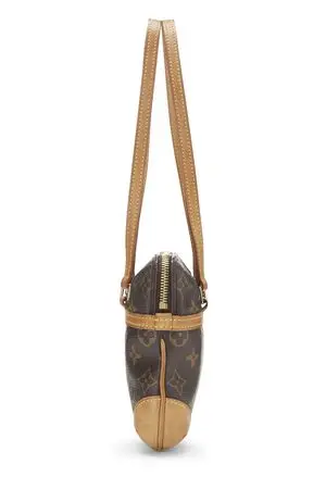 LOUIS VUITTON Monogram Canvas Coussin Shoulder Bag