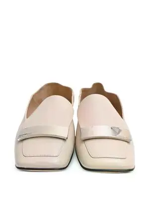 SERGIO ROSSI Sr1 Metal Plate Loafers