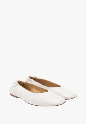A.p.c. Square-toe Leather Ballet Flats - White