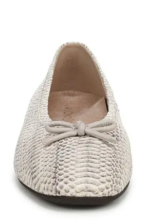 Vionic Larissa Ballet Flat