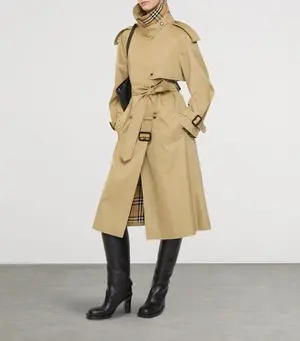 Burberry Long Fitzrovia Gabardine Trench Coat - Beige