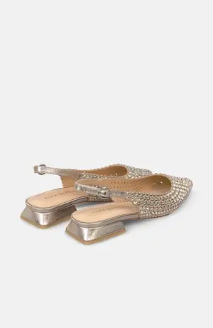 ALMA EN PENA Embellished Pointed Toe Flat Shoes With Buckle Fastening - Metallic Rust/copper