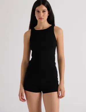 Araks Uki Tank