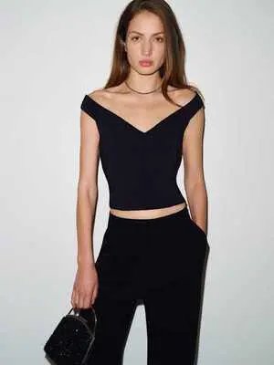 REFORMATION Devi Knit Off-the-shoulder Sweetheart Neckline Top - Black
