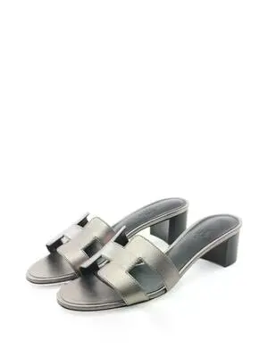 Hermès Oasis Mule Sandals - Silver