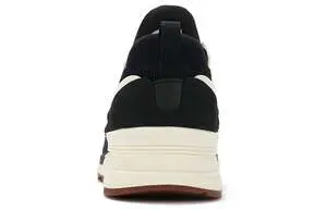 NEW BALANCE 574 Sneaker - Black