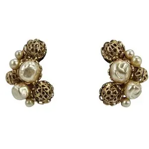 MADISON BEVERLY HILLS Vintage Faux Pearl And Tone Filigree Clip-on Earrings - Gold