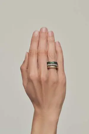 BY PARIAH Chubby Band Pave Diamond And Sapphire Ring