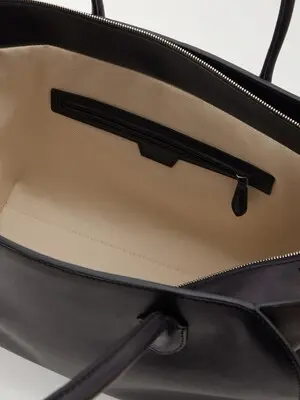 THE ROW Marlo 14 Leather Tote - Black