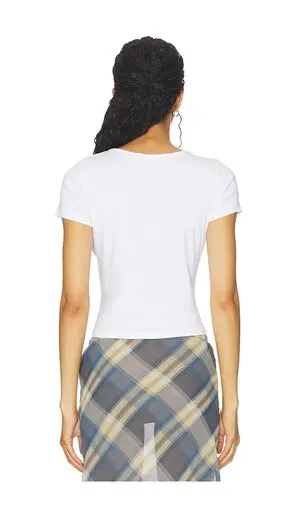 LISA SAYS GAH Alex Tee In White - Wine