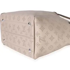 LOUIS VUITTON Galet Monogram Mahina Blossom Mm Tote