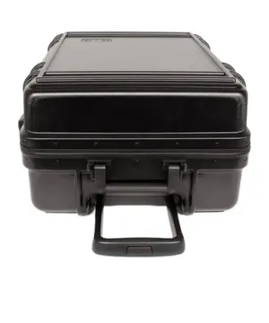EASTPAK Resistr Medium Trolley Suitcase