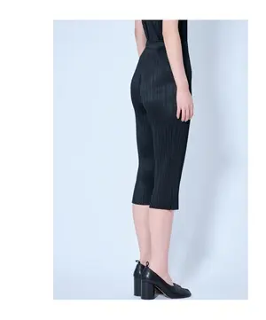 PLEATS PLEASE BY ISSEY MIYAKE Cropped Pleated Trousers