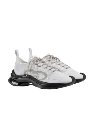 Gucci Low-top Sneakers With Rubber Double G Details - Black