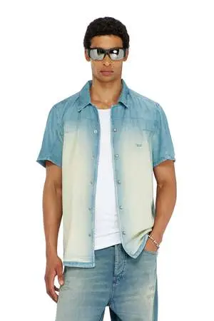 DIESEL® Short-sleeve Shirt In Fluid Overdyed Denim