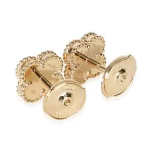 Van Cleef & Arpels Sweet Earrings In Yellow Gold And Onyx