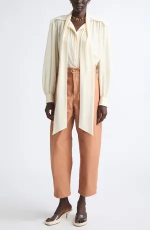 Chloé Pussy-bow Silk Crêpe De Chine Shirt - Pristine White