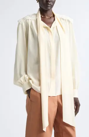 Chloé Pussy-bow Silk Crêpe De Chine Shirt - Pristine White