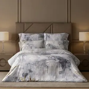 TOGAS Delphia Bedding Set