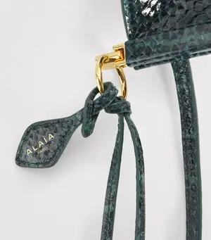 Alaïa Small Snakeskin Le Click East West Shoulder Bag - Red