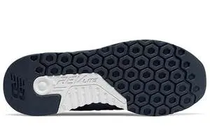 NEW BALANCE 247 Sneakers
