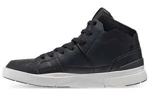 On The Roger Clubhouse Mid X Federer Sneakers
