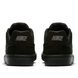 Nike Court Royale Sneakers