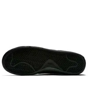 Nike Court Royale Sneakers