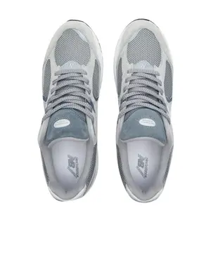 NEW BALANCE 2002r Lace-up Sneakers