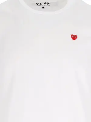 Play Comme Des Garcon Comme Des Garçons Play Heart Embroidered Crewneck T-shirt