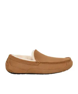 UGG Logo Loafers - Maroon