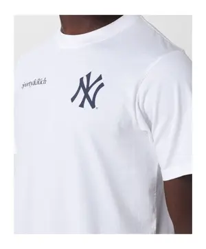 SPORTY  RICH Sporty & Rich Yankees Serif T-shirt