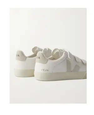 VEJA Recife Low-top Sneakers