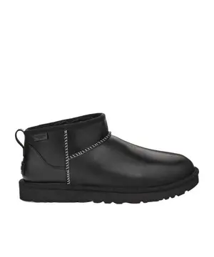 UGG Classic Ultra Mini Boots - Black