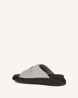 Alexander McQueen Leather Buckle Slide Sandals - Grey