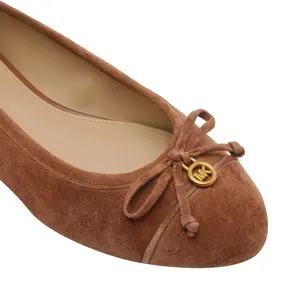 Michael Kors Round-toed Ballet Shoes