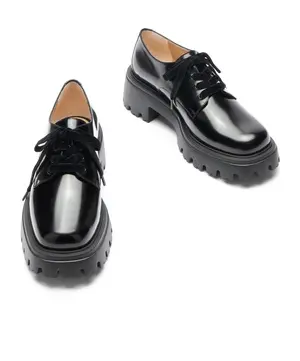 STUART WEITZMAN Laced Flat Shoes