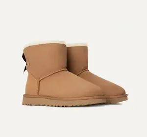 UGG Logo Ankle Boots - Chestnut
