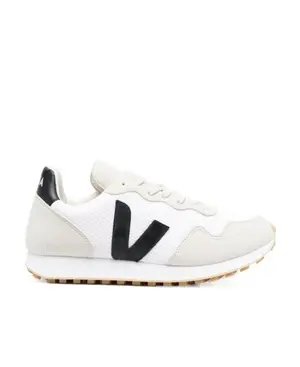 VEJA Logo Patch Low-top Sneakers - White