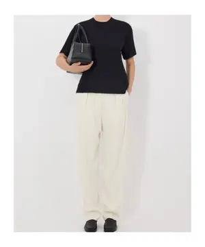 Loulou De Saison Telanto Boxy Fit T-shirt - Black