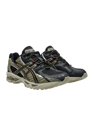 Asics Lace-up Low-top Casual Sneakers