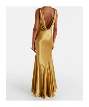 Nina Ricci Open-back Gown