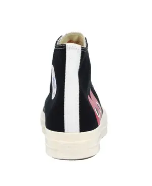 Comme Des Garçons Laced Sneakers