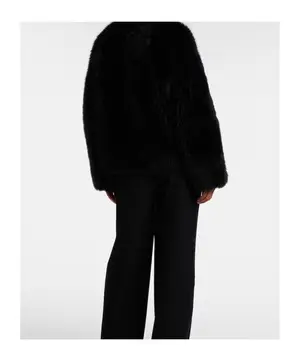 JOSEPH Gomez Fur