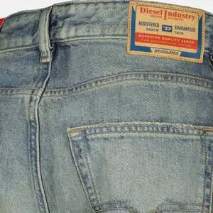 DIESEL® 1996 D-sire Jeans