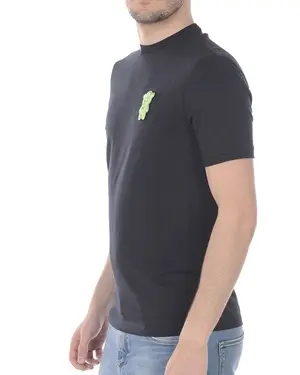Emporio Armani Short-sleeved Logo-mounted T-shirt - Black