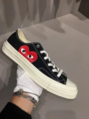 Play Comme Des Garcon Comme Des Garçons Play Heart Printed Low-top Sneakers